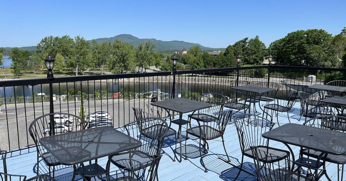 Auberge Du Grand Lac à partir de 50 €. Auberges à Magog - KAYAK