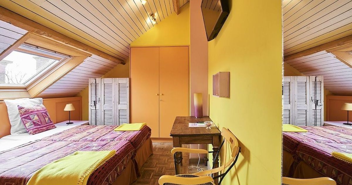 Full House Hotel เริ่มต้นที่ ฿4,242 (฿̶5̶,̶9̶2̶7̶) คอร์ทไรค์ โรงแรม - KAYAK