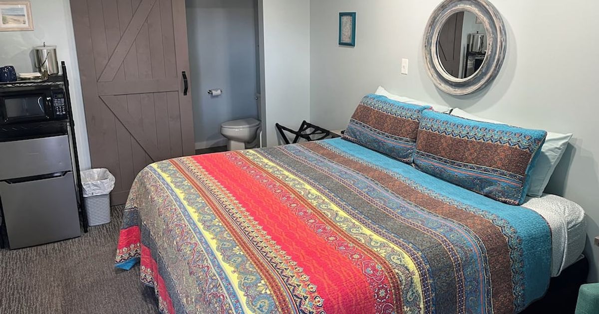 The Monarch Motel from $57. Cheboygan Hotel Deals & Reviews - KAYAK