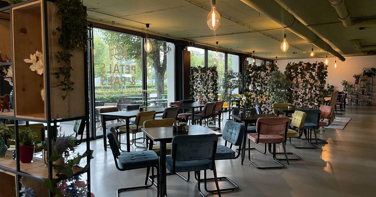 Urban Hotel The Golden Stork ab 16 €. Hotels in Rijswijk - KAYAK