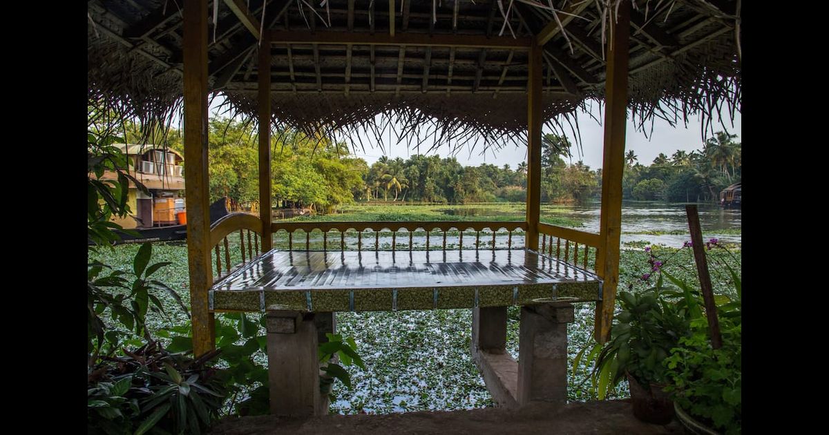 Malayalam Lake Resort in Alappuzha, India from $13: Deals, Reviews ...