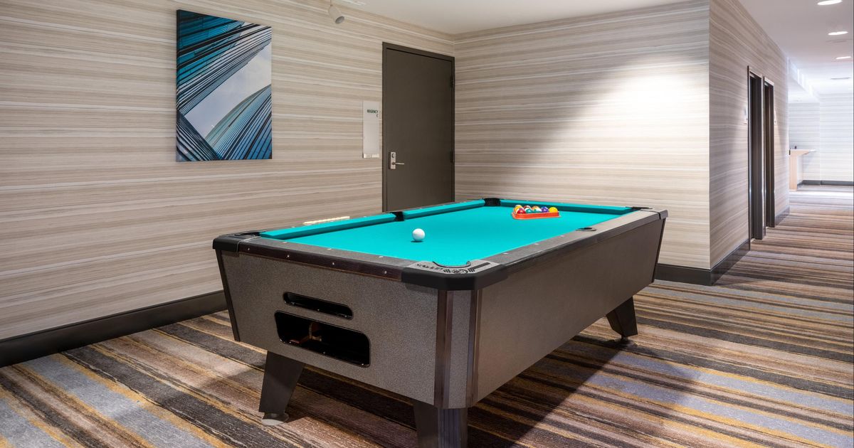 Holiday Inn Poughkeepsie, Poughkeepsie | HotelsCombined