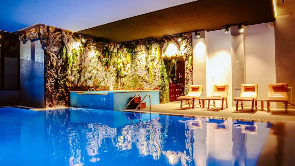Hotel Kocibelli Pool & Spa à Korçë, Albanie à partir de 53 € : Offres ...