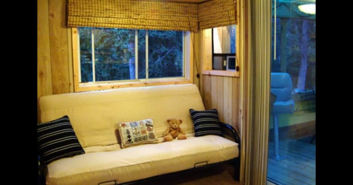 Sea Parrot Ocean View Manor in North Shore, Canada from $150: Deals ...