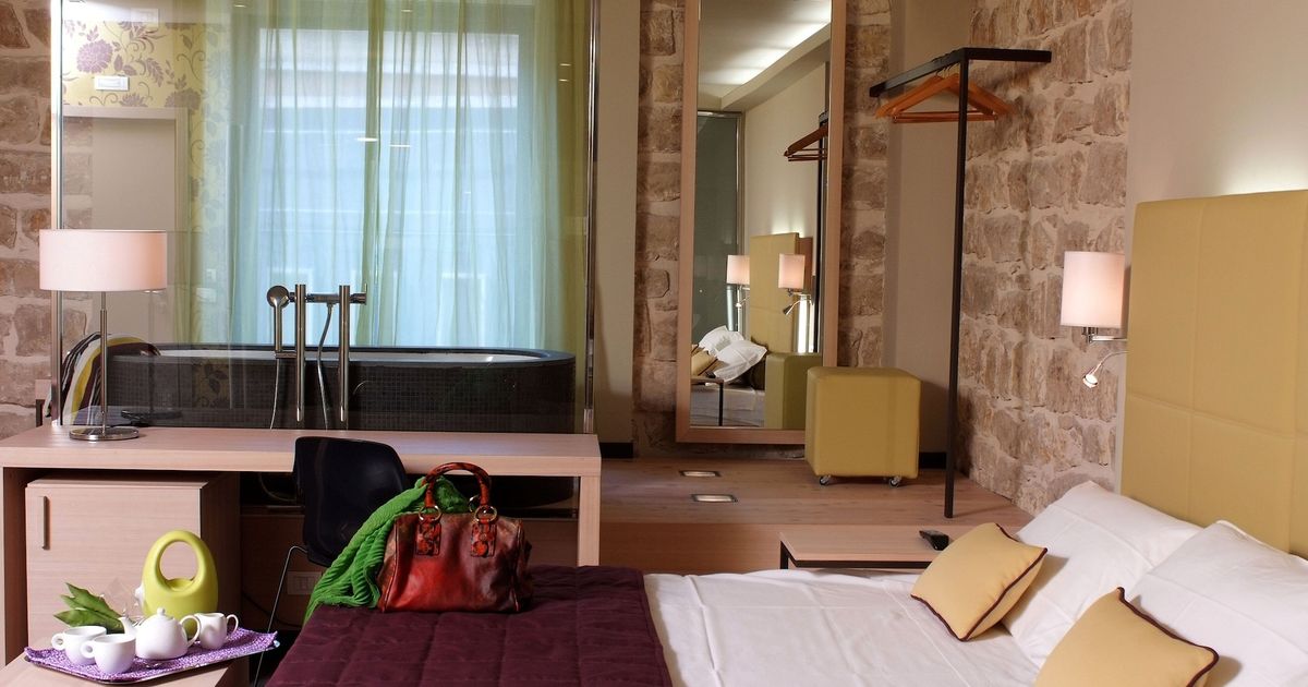 El Homs Palace Hotel à partir de 54 €. Hôtels à Comiso - KAYAK