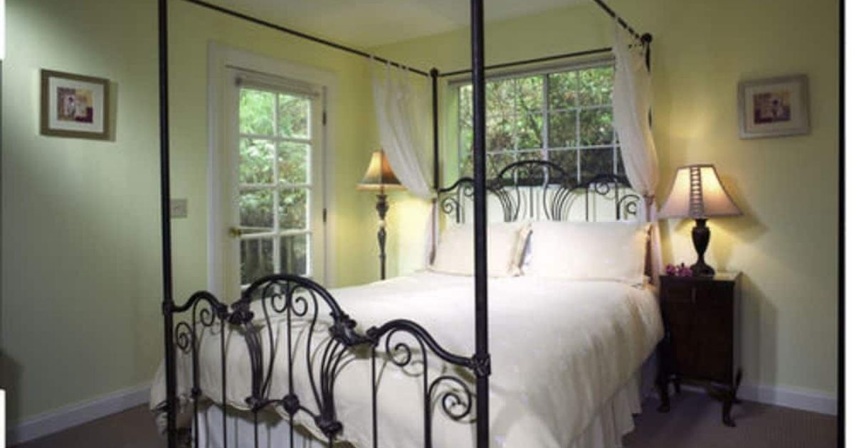 The Pink Mansion . Calistoga Hotel Deals & Reviews - KAYAK