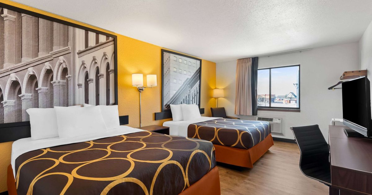 Super 8 by Wyndham Elizabethtown from $61. Elizabethtown Hotel Deals ...