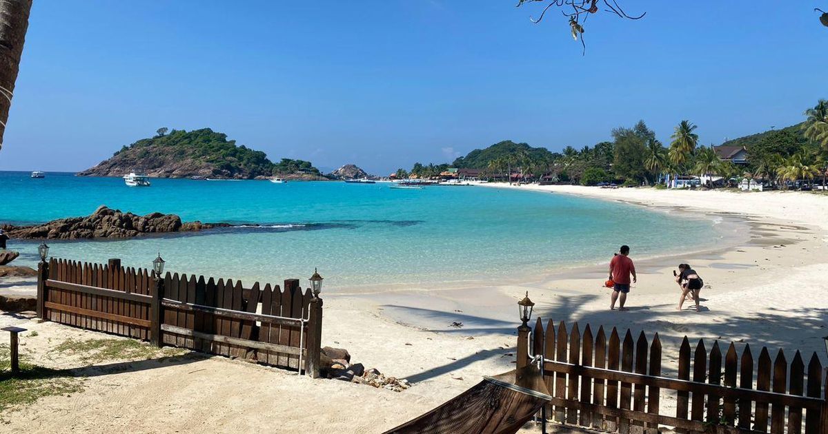 Redang Holiday Beach Resort à partir de 111 €. Complexes hôteliers à ...