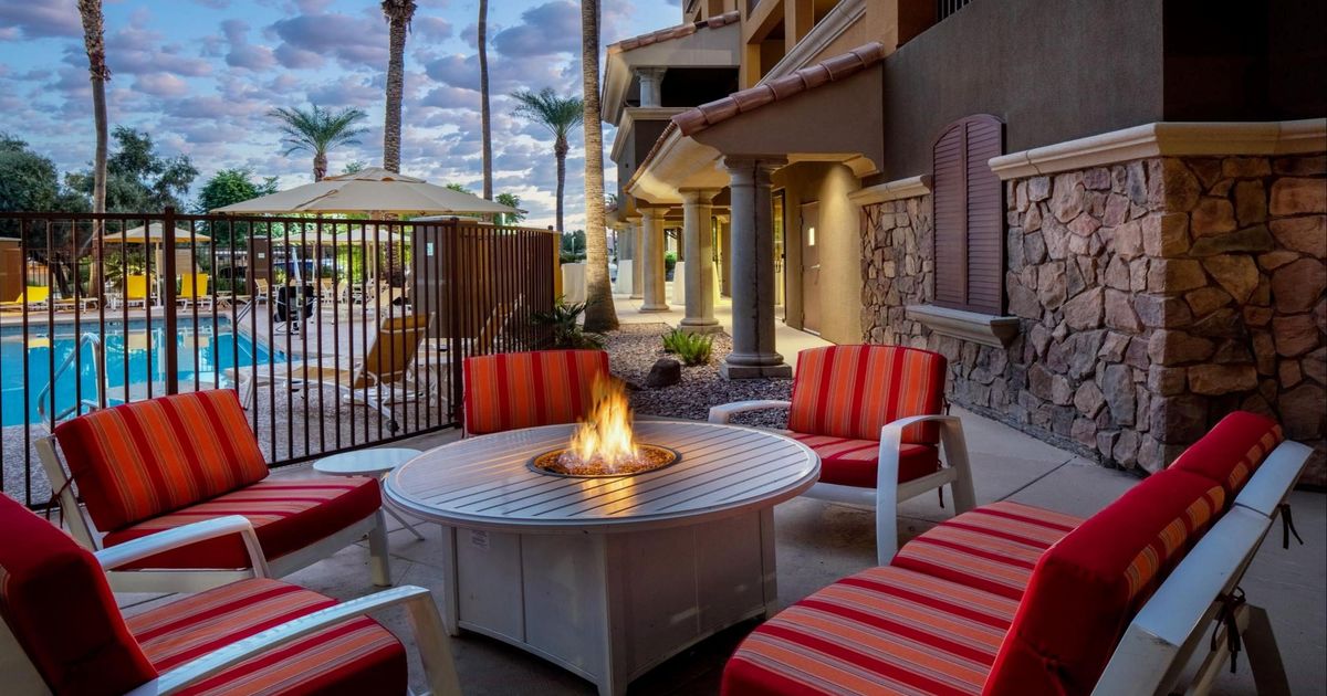 Holiday Inn Phoenix - Chandler by IHG from $93. Chandler Hotel Deals ...