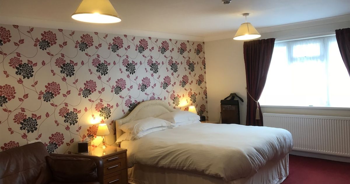 Merton House from $101. Worthing Hotel Deals & Reviews - KAYAK