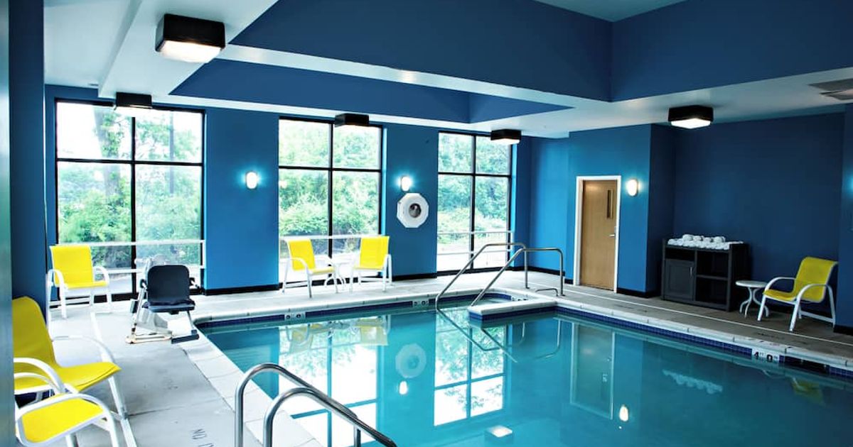 Holiday Inn Express & Suites Harrisburg W - Mechanicsburg By IHG from ...