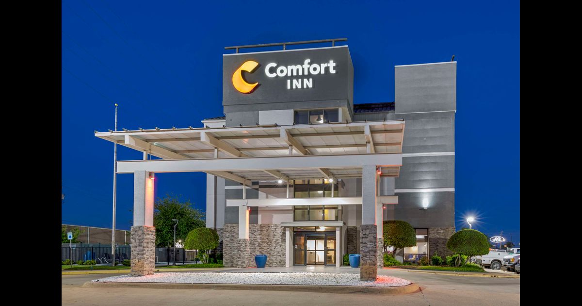 Comfort Inn Dallas North Love Field Airport in Dallas, the United ...