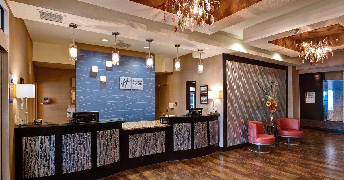 Holiday Inn Express & Suites Wichita Northwest Maize K-96 By IHG from ...