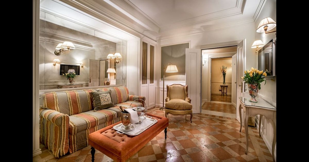 Villa Franceschi Hotel & Resort in Mira, Italy from $224: Deals ...