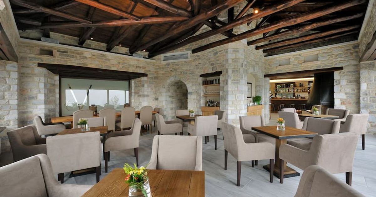 Valeni Boutique Hotel & Spa from $151. Portaria Hotel Deals & Reviews ...