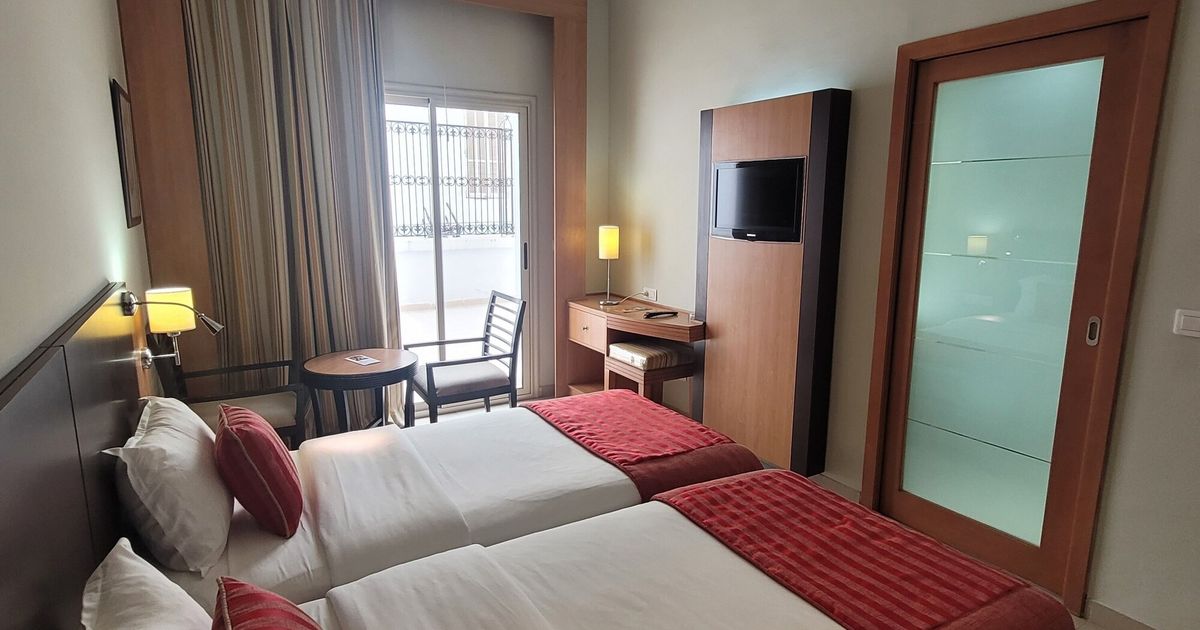 Hotel Tiba เริ่มต้นที่ ฿1,835 (฿̶3̶,̶5̶7̶4̶) ตูนิส โรงแรม - KAYAK