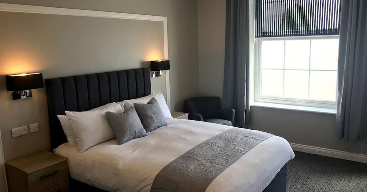 The Raven Hotel £44. Corby Hotel Deals & Reviews - KAYAK