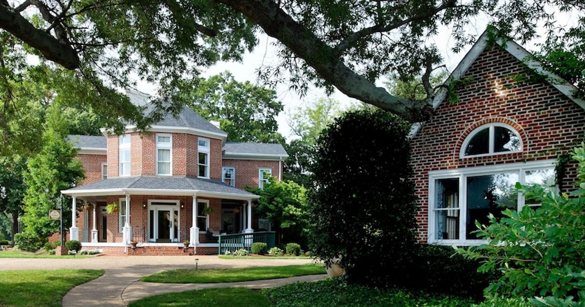 Church Point Manor from $404. Virginia Beach Hotel Deals & Reviews - KAYAK