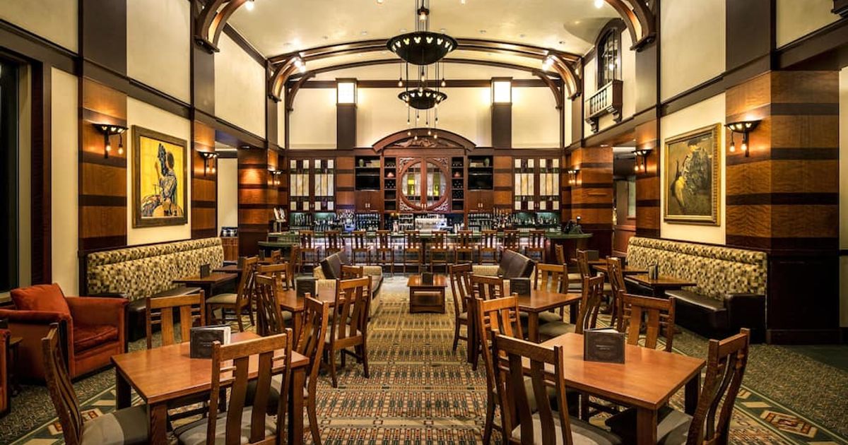 In The Heart Of The Park; The Villas At Disneys Grand Californian ...