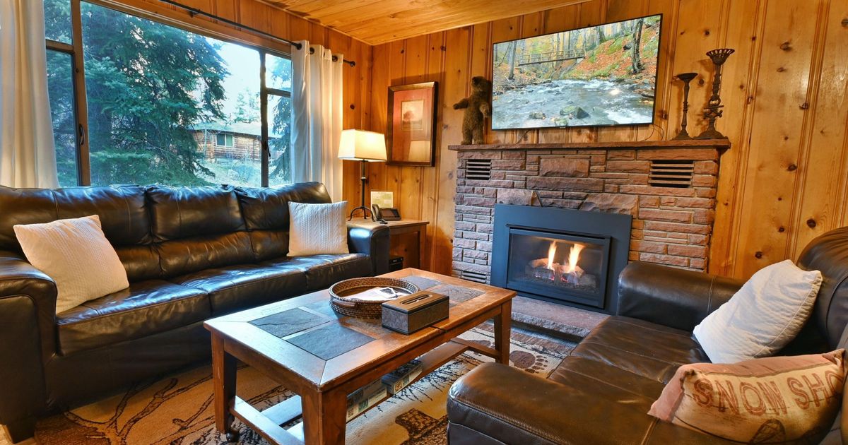 The Inn on Fall River & Fall River Cabins from $88. Estes Park Hotel ...