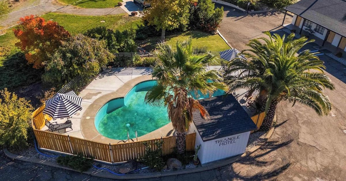 Triangle Motel from $104. Red Bluff Hotel Deals & Reviews - KAYAK