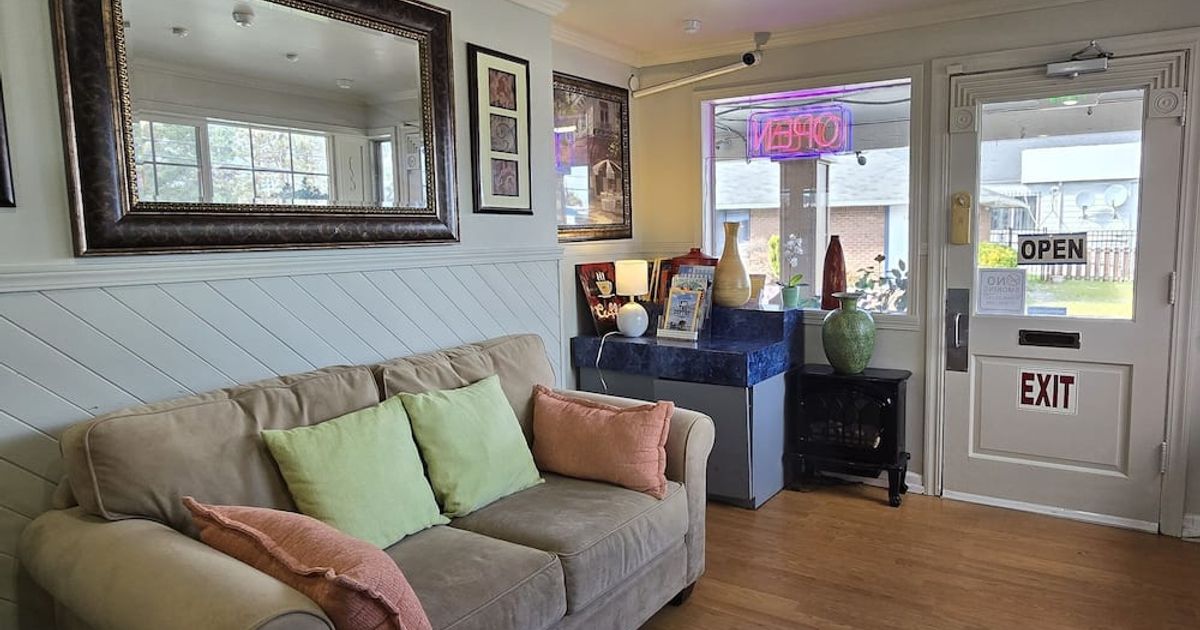 Beston Inn Seattle $133. Seattle Hotel Deals & Reviews - KAYAK