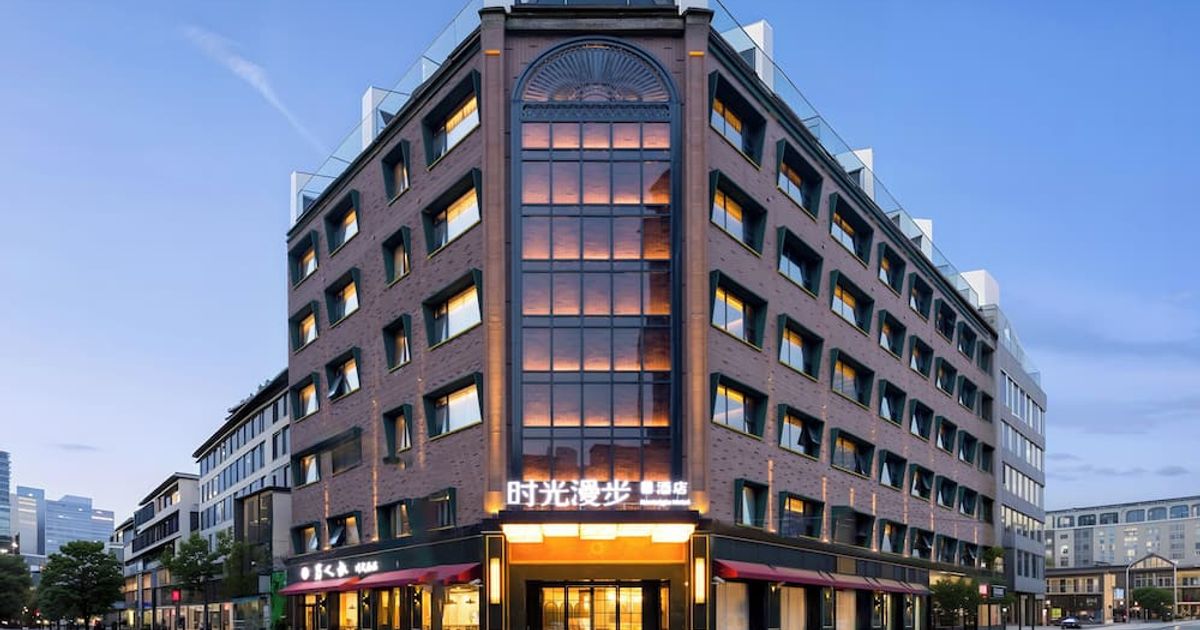 Nostalgia S Hotel (Shanghai Railway Station And Suzhou Creek), Shanghai ...