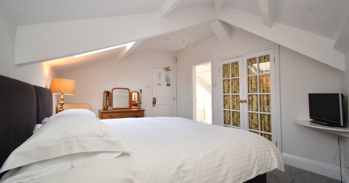 Tenby House £108. Tenby Hotel Deals & Reviews - KAYAK