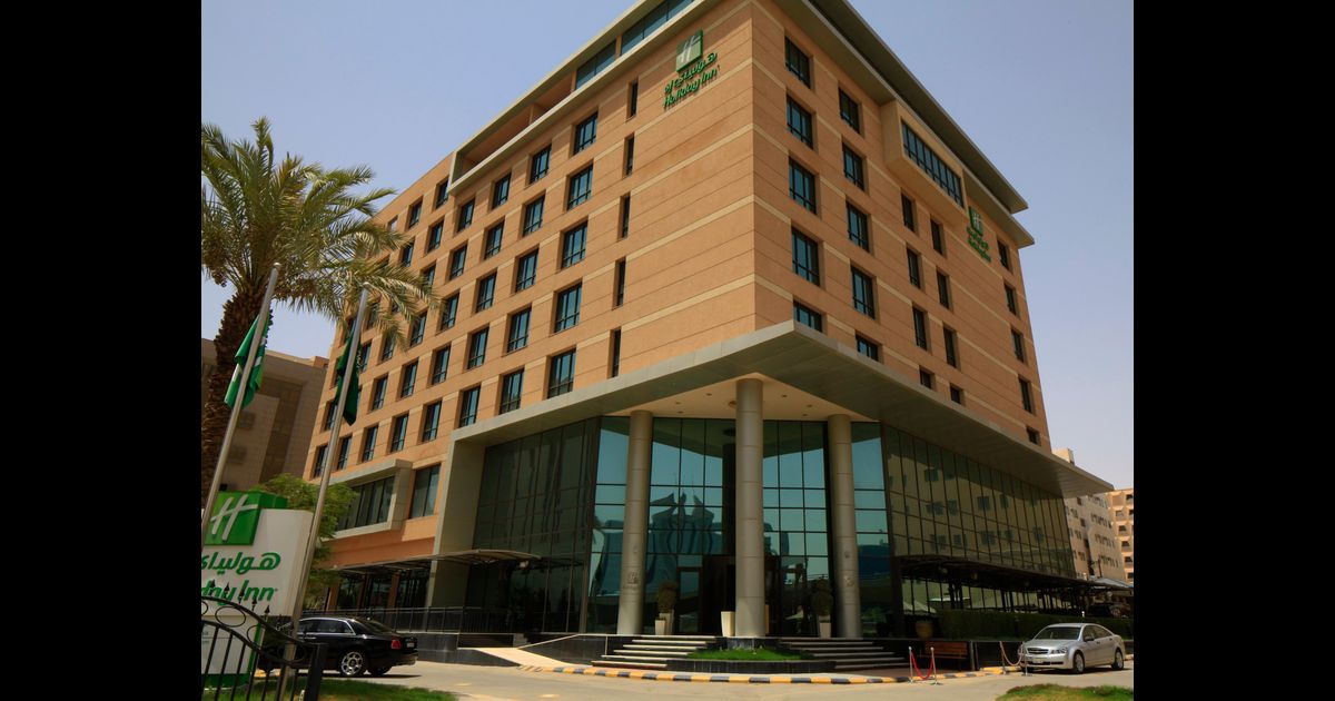 Holiday Inn Riyadh - Olaya, Riyadh, Saudi Arabia - Compare Deals