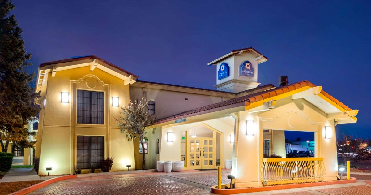 La Quinta Inn by Wyndham Farmington $129. Farmington Hotel Deals ...