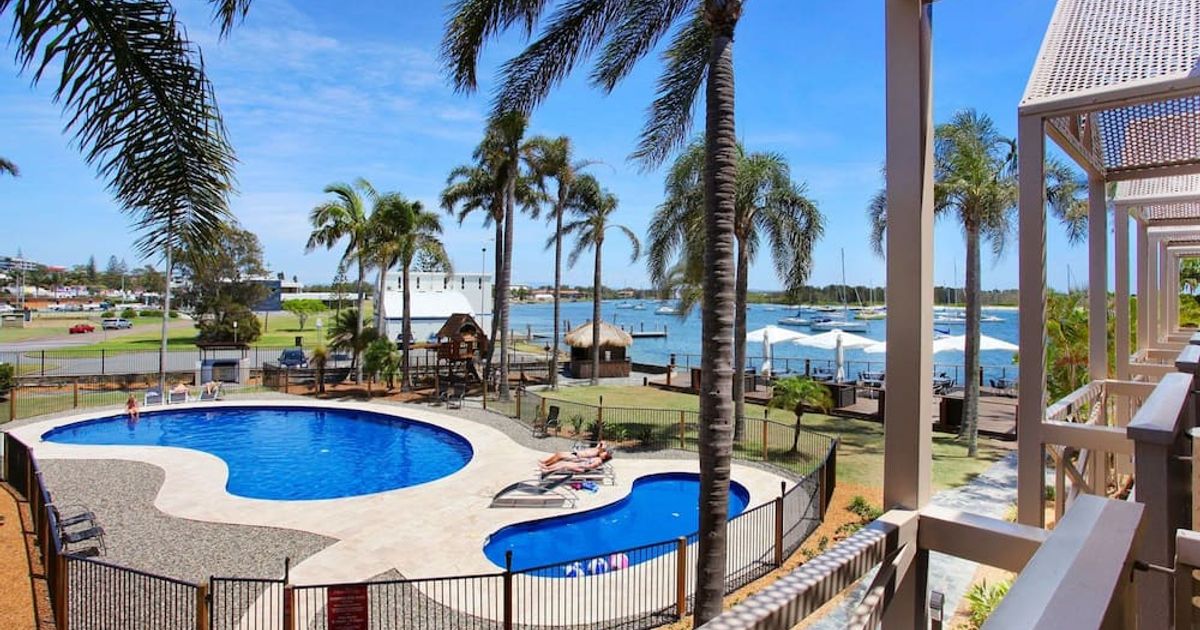 Comfort Resort Waters Edge $152. Port Macquarie Hotel Deals & Reviews ...