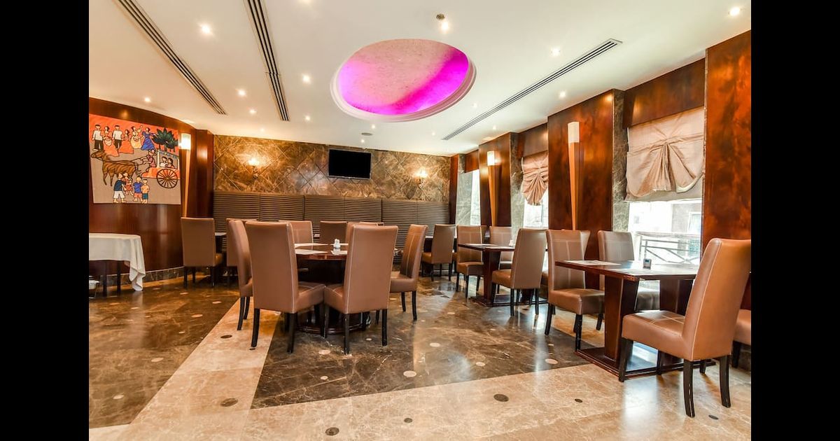 Landmark Summit Hotel in Dubai, in den Vereinigten Arabischen Emiraten ...