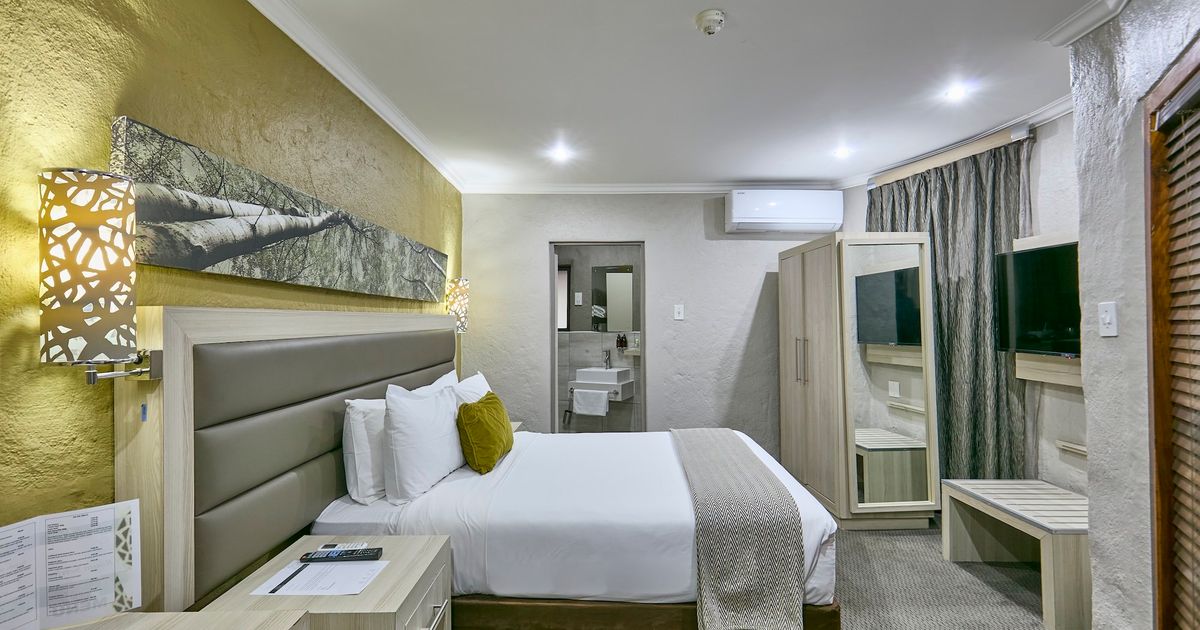 Cresta Marang Gardens from $53. Francistown Hotel Deals & Reviews - KAYAK