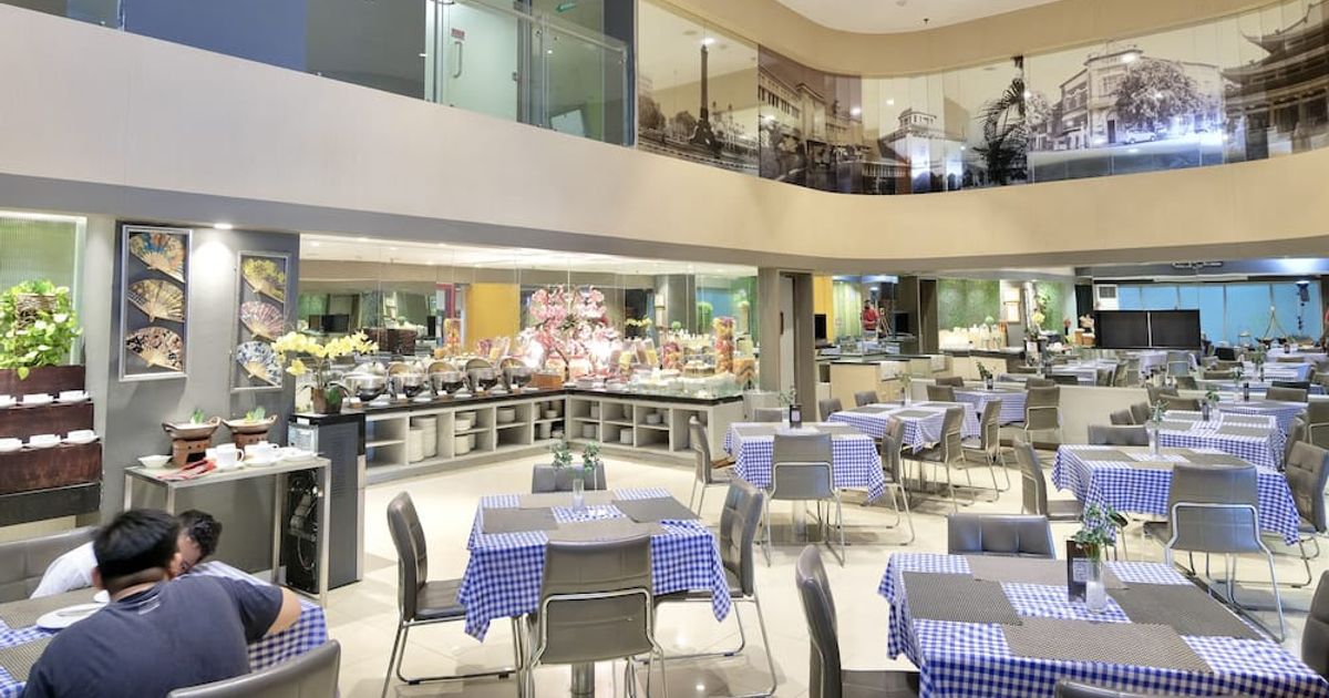 @Hom Semarang Simpang Lima ₹ 1,750. Semarang Hotel Deals & Reviews - KAYAK