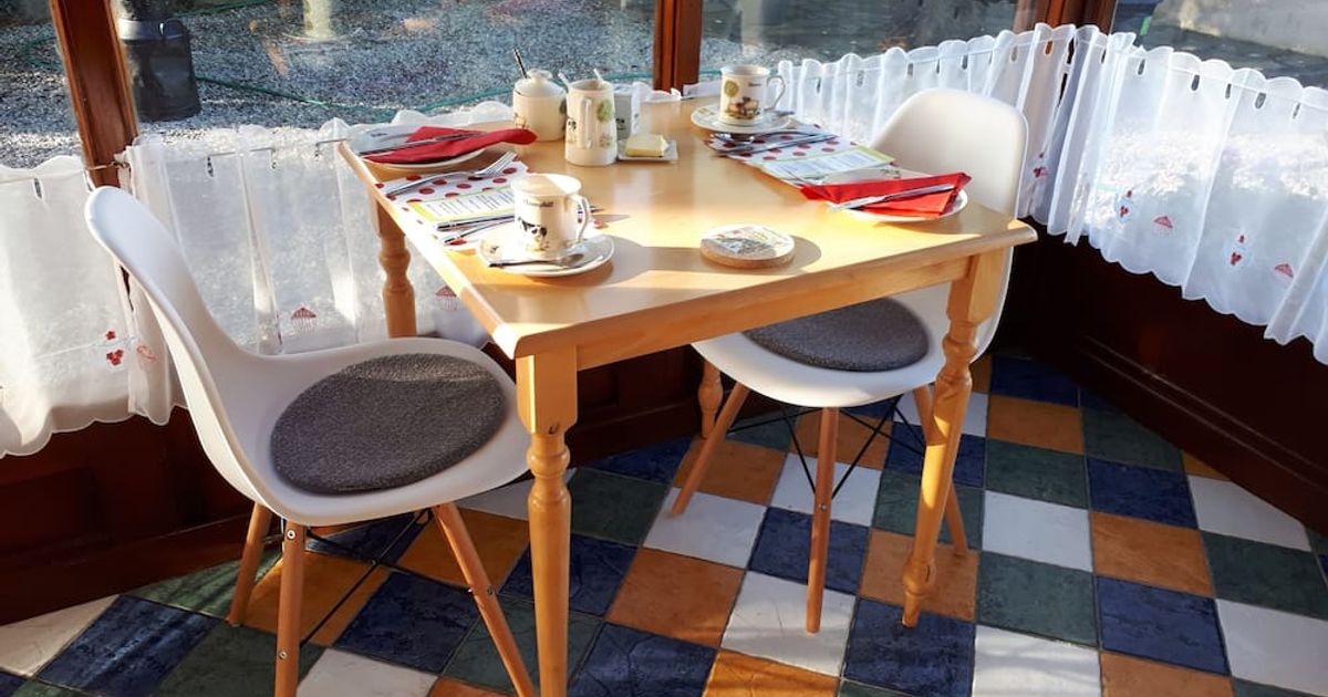The Ring Farmhouse from $69. Birr Hotel Deals & Reviews - KAYAK