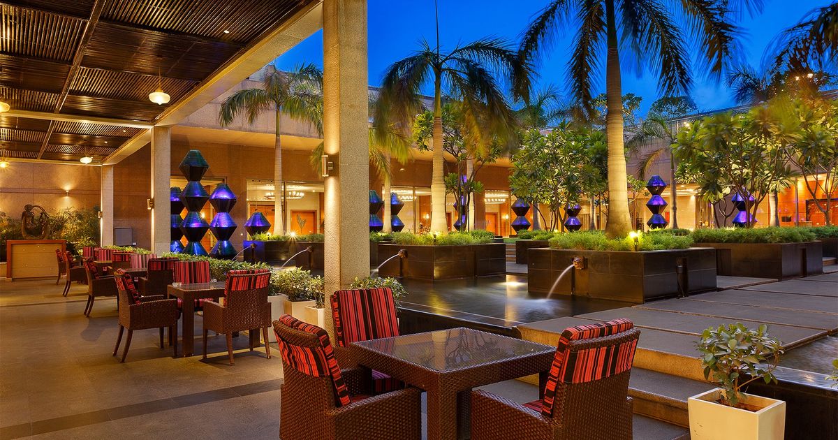 Crowne Plaza Gurgaon ₹ 5,417. Gurugram Hotel Deals & Reviews - KAYAK