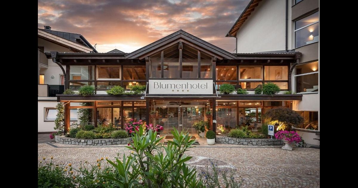 Baumgartner's Blumenhotel in Scena, Italy from $161: Deals, Reviews ...