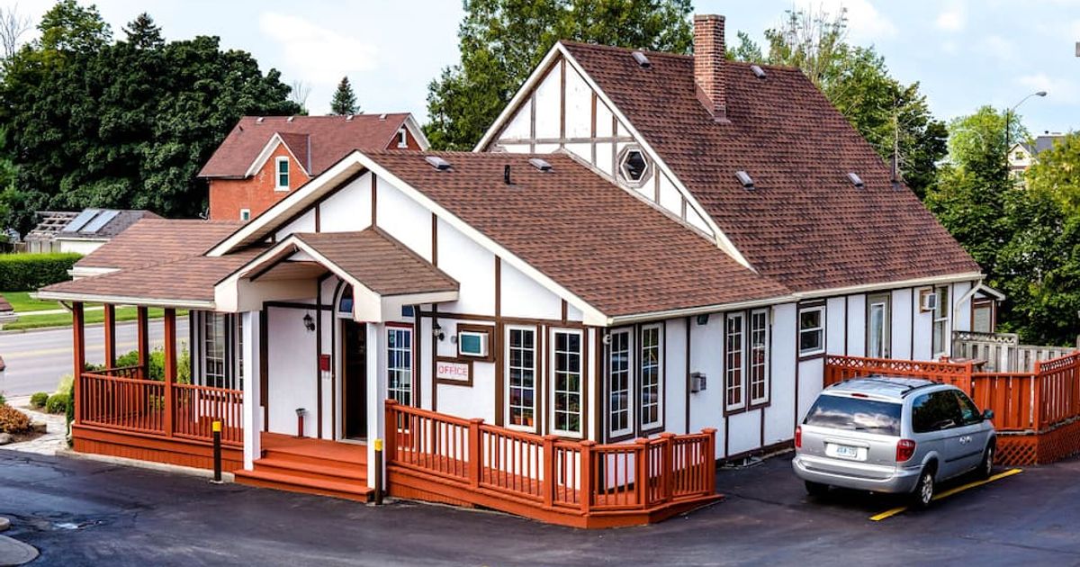 Cedar Lodge Motel from $73. Goderich Hotel Deals & Reviews - KAYAK