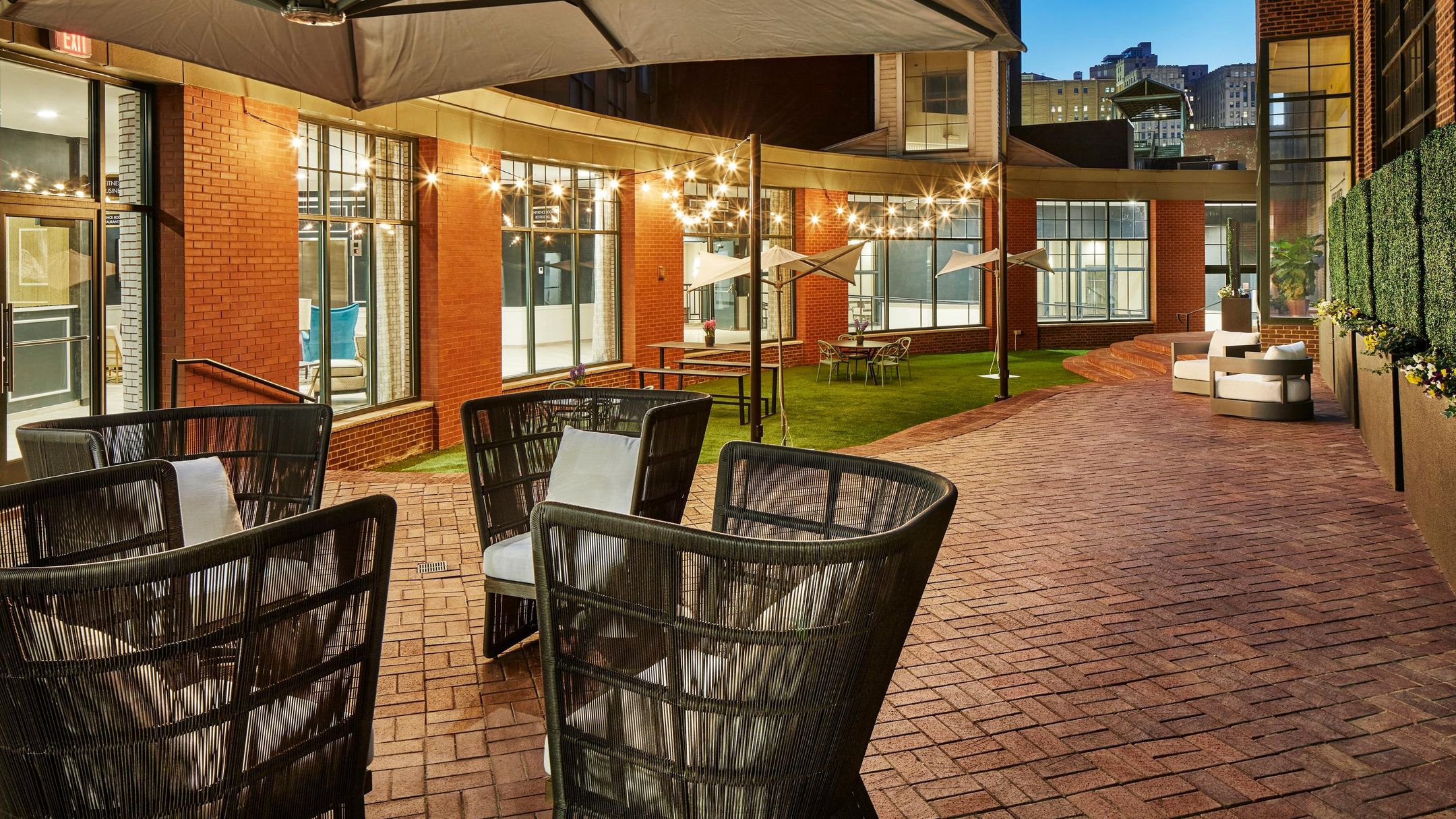 Hotel Indigo Cleveland Downtown by IHG, Cleveland | HotelsCombined