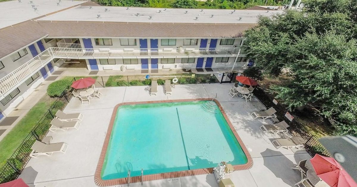 Motel 6 Huntsville Tx from $34. Huntsville Hotel Deals & Reviews - KAYAK