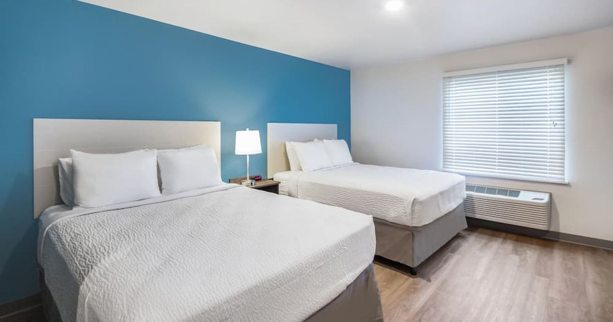 Woodspring Suites Chicago Addison