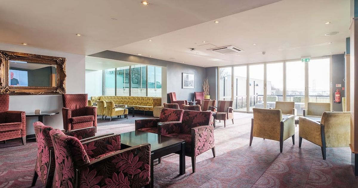 Hull Humber View Hotel, BW Signature Collection £43. Hull Hotel Deals ...