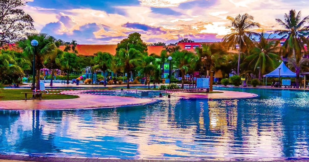 De Rhu Beach Resort RM 125. Kuantan Hotel Deals & Reviews - KAYAK