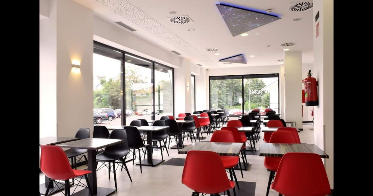 Hotel New Bilbao Airport in Derio, Spain from $76: Deals, Reviews ...