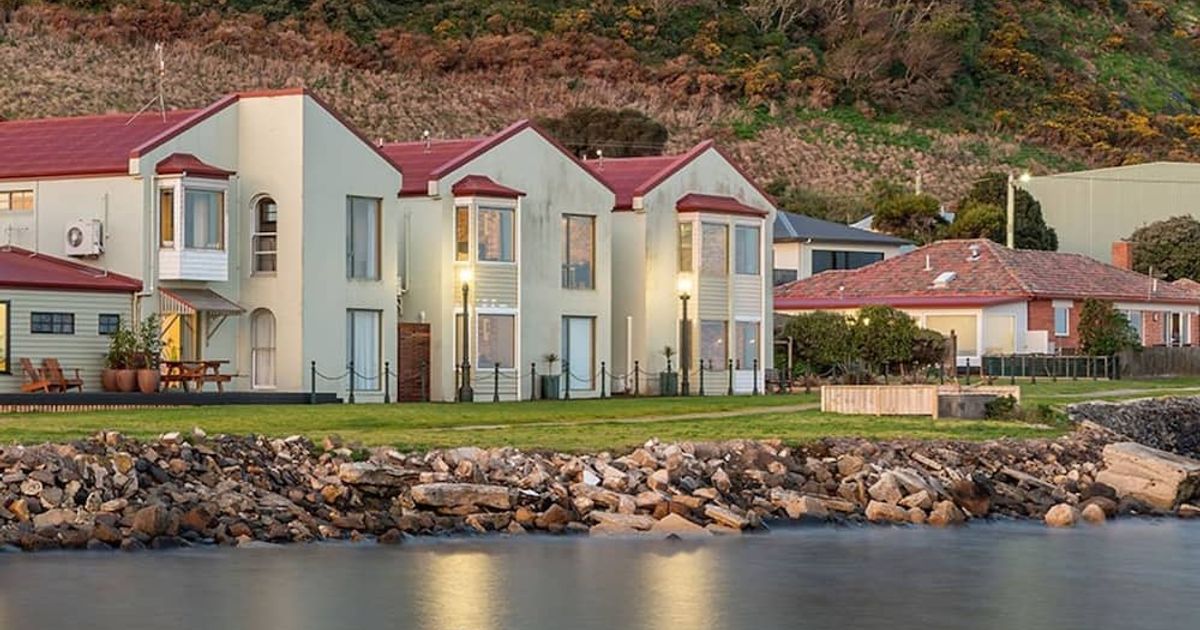 Stanley Village Waterfront Accommodation $127. Stanley Hotel Deals ...