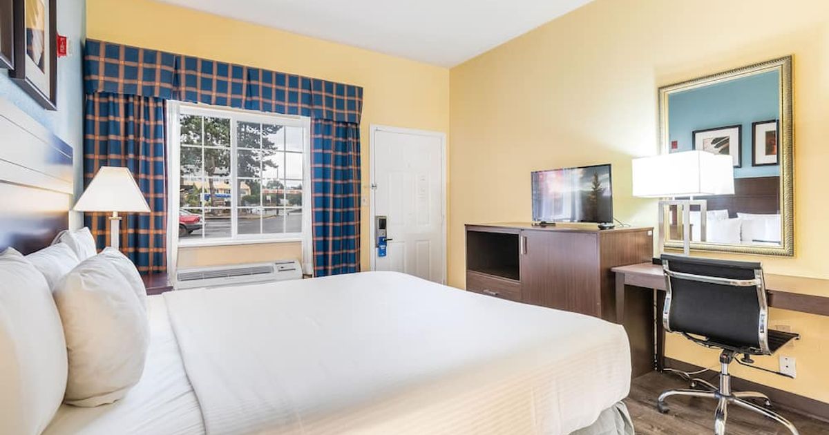 Days Inn by Wyndham Federal Way £51. Federal Way Hotel Deals & Reviews ...