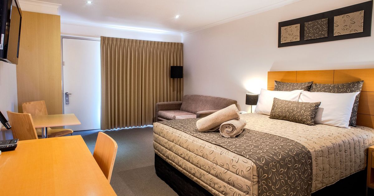 Tea House Motor Inn from $139. Bendigo Hotel Deals & Reviews - KAYAK