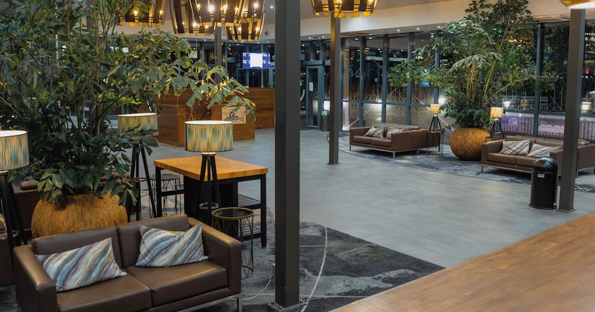 a&o London Docklands Riverside from $21. London Hotel Deals & Reviews ...