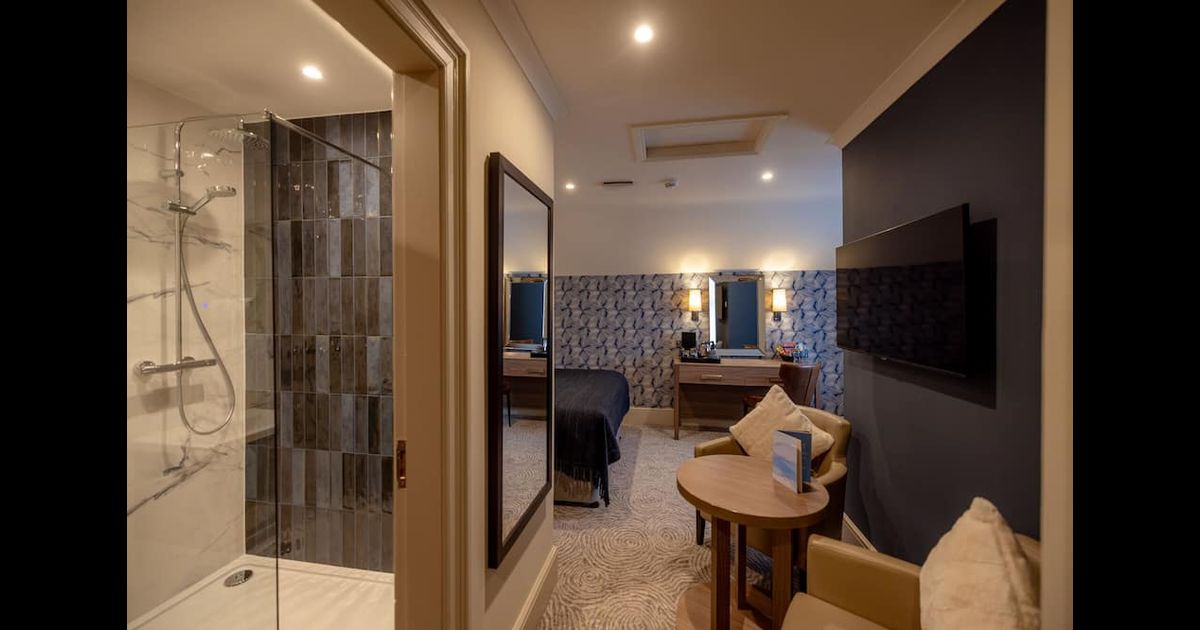 Brisbane House Hotel in Largs, the United Kingdom from $158: Deals ...