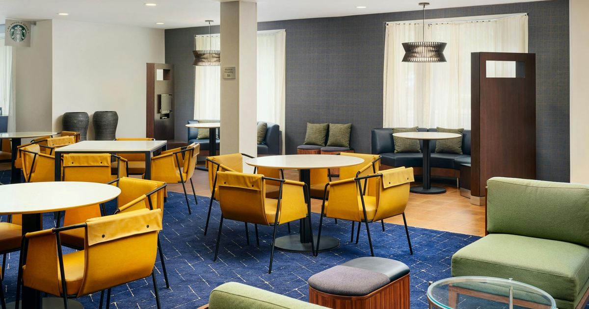 Courtyard by Marriott Boulder Longmont £58. Longmont Hotel Deals ...